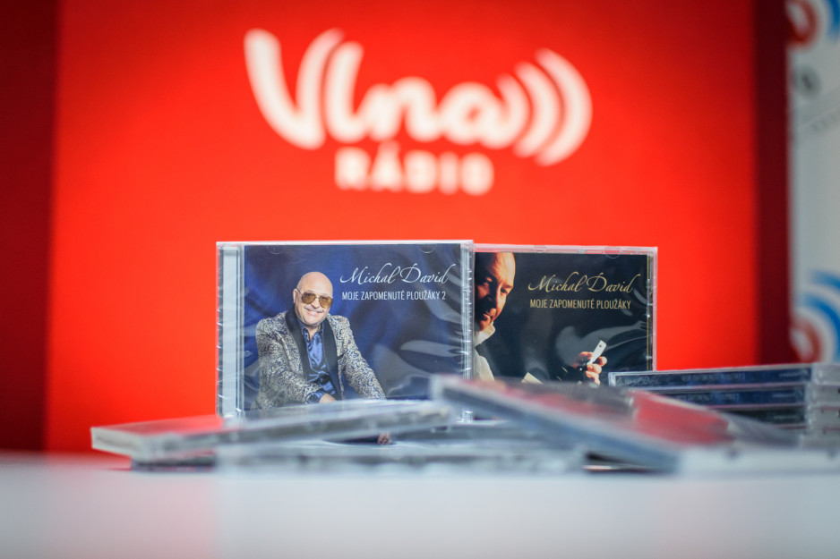 Valentínsky týždeň na Vlne: Vysúťažte si CD Michala Davida | Radio Vlna